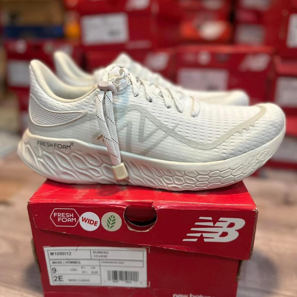 Authentic New Balance, Men's Fashion, Footwear, Sneakers on Carousell
