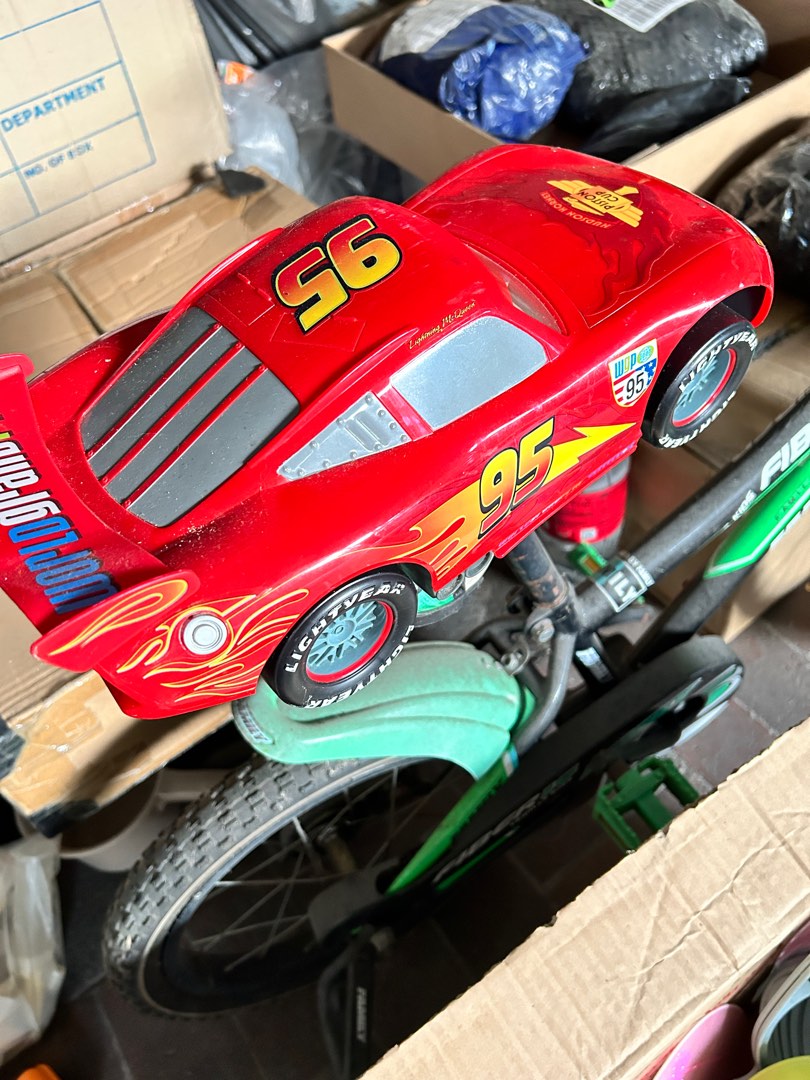 BIG Cars toy talking with engine sounds Lightning Mcqueen, Hobbies ...