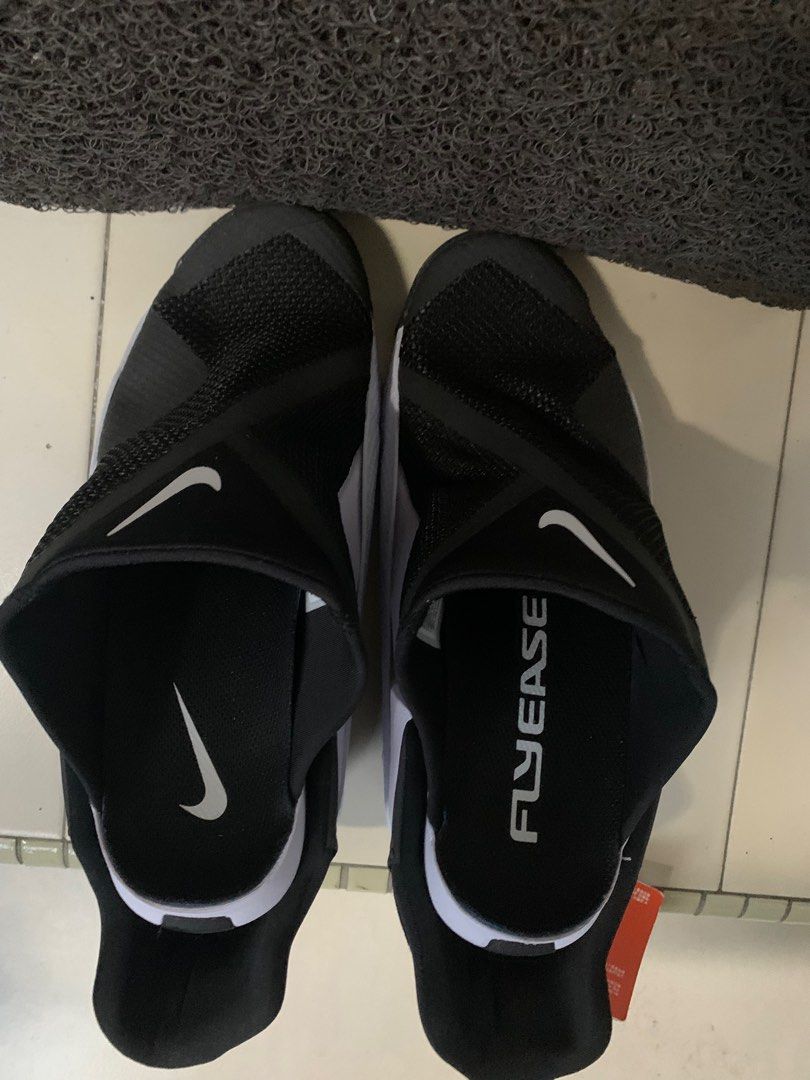 nike studio wrap pack