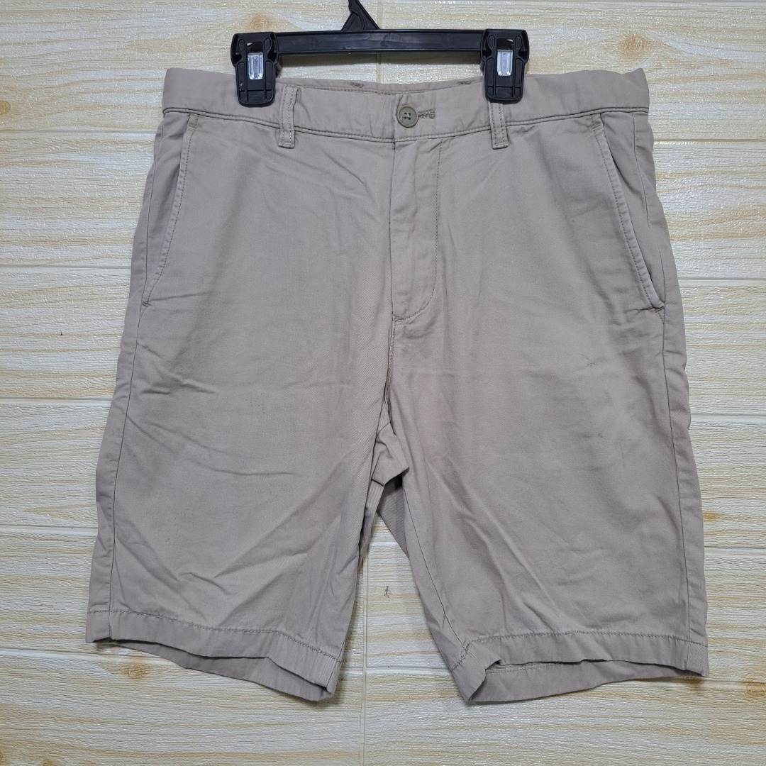 Celana pendek uniqlo Short pant Uniqlo original, Fesyen Pria, Pakaian ... Celana pendek uniqlo Short pant Uniqlo original, Fesyen Pria, Pakaian ...