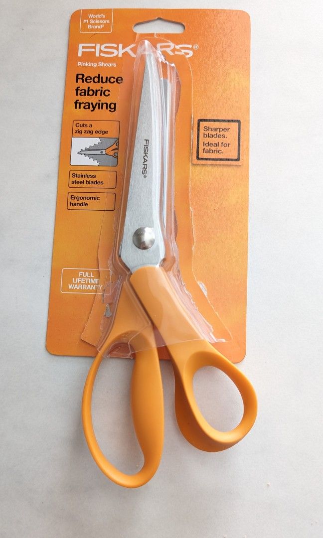 fiskars pinking shears spotlight