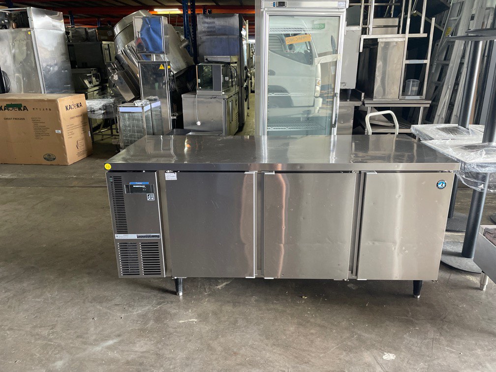 Hoshizaki 3 door counter freezer / commercial counter freezer / counter ...