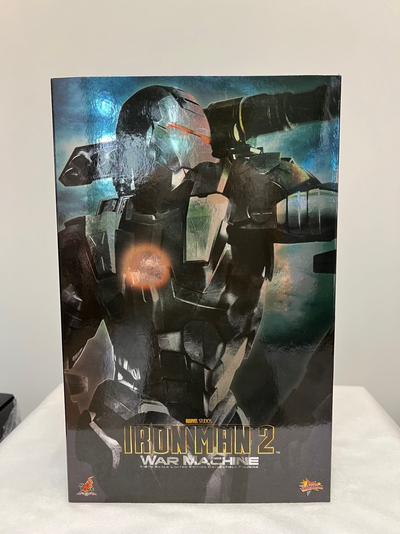 HOT TOYS MMS120 WAR MACHINE MARK 1 HOTTOYS, 興趣及遊戲, 玩具 & 遊戲類 - Carousell