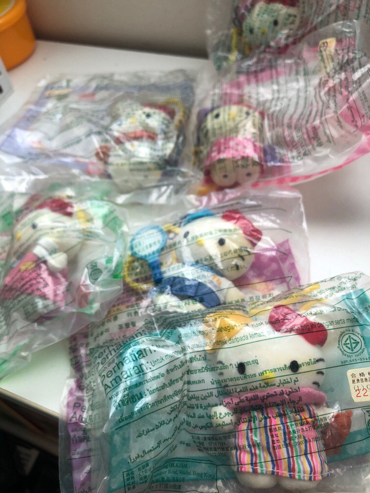 McDonald’s Hello Kitty 2000s series, Hobbies & Toys, Toys & Games on ...