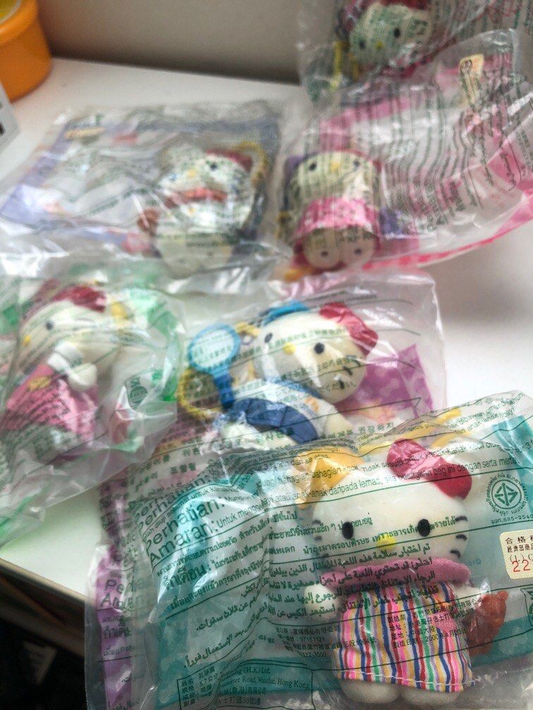 McDonald’s Hello Kitty 2000s series, Hobbies & Toys, Toys & Games on ...