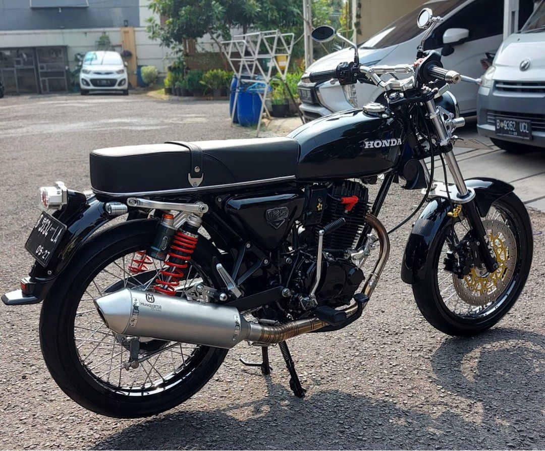 Motor Honda CB100 1974, Motor di Carousell