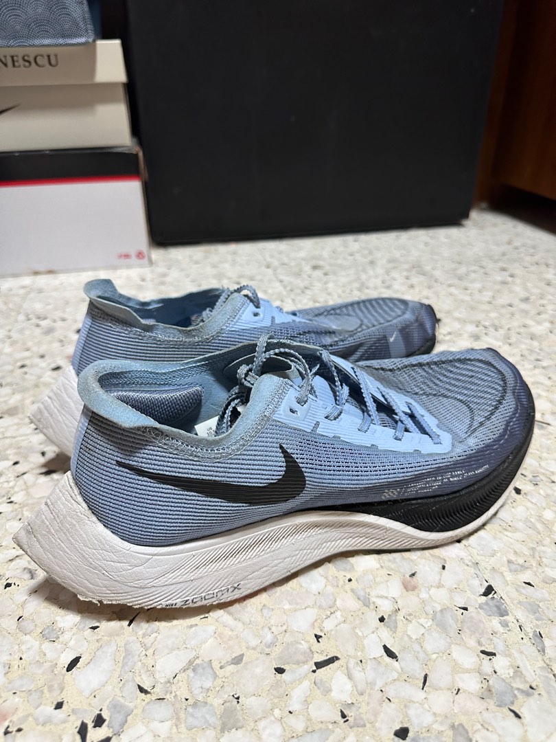 Nike Vaporfly 2, Men's Fashion, Footwear, Sneakers on Carousell