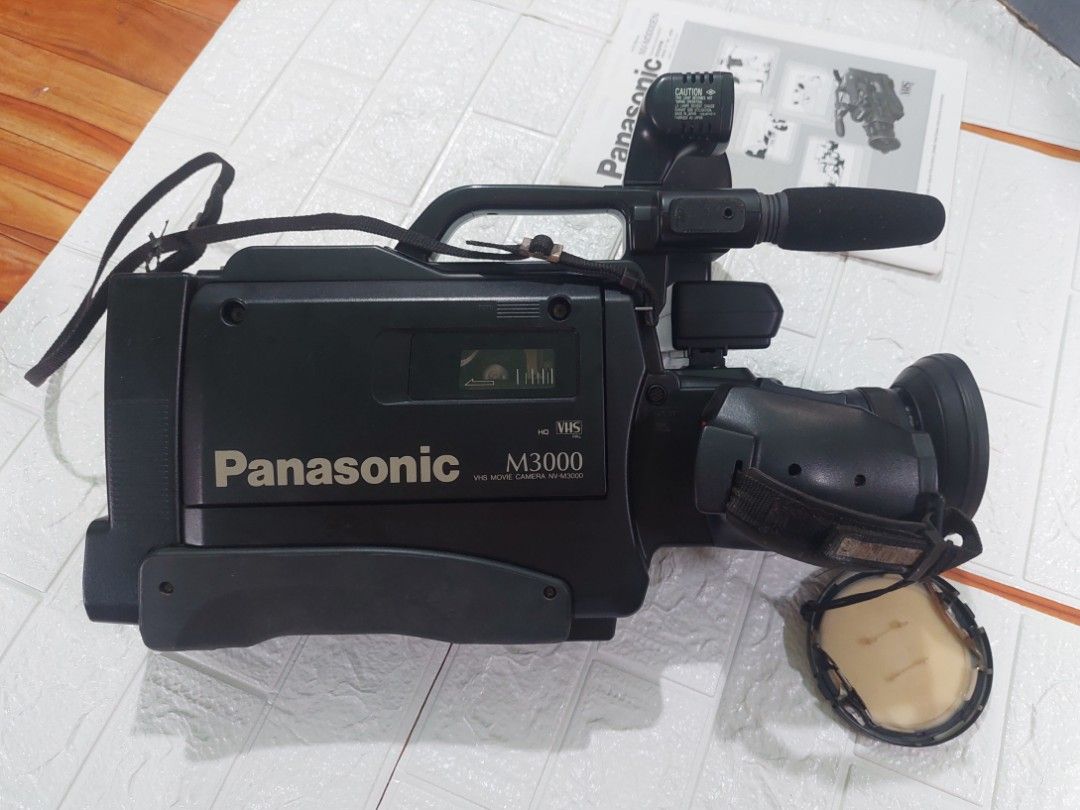 Panasonic VHS M3000 Video Recorder Vintage Fullset, Fotografi di Carousell