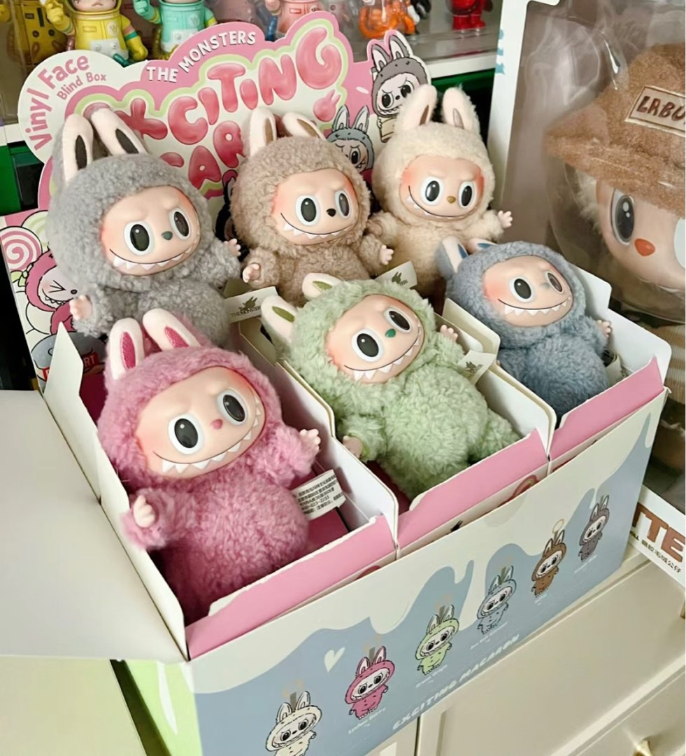 Popmart Labubu 馬卡龍 macaron, 興趣及遊戲, 玩具 & 遊戲類 - Carousell