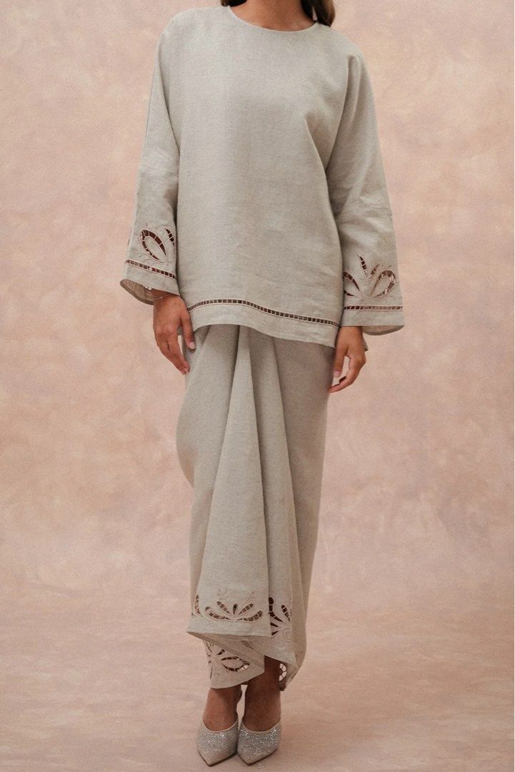 Rent -Whimsigirl The Artist Linen in Earl Grey kurung set, Women's ...