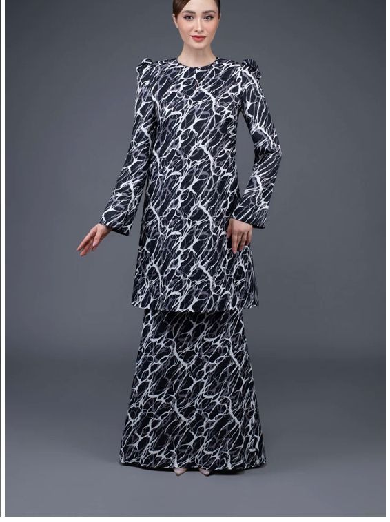 rizman ruzaini raya collection 2024, Women's Fashion, Muslimah Fashion ...