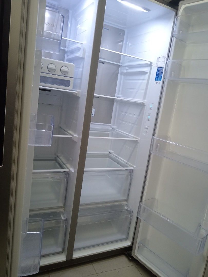 Samsung Fridge 2 door, TV & Home Appliances, Other Home Appliances on ...