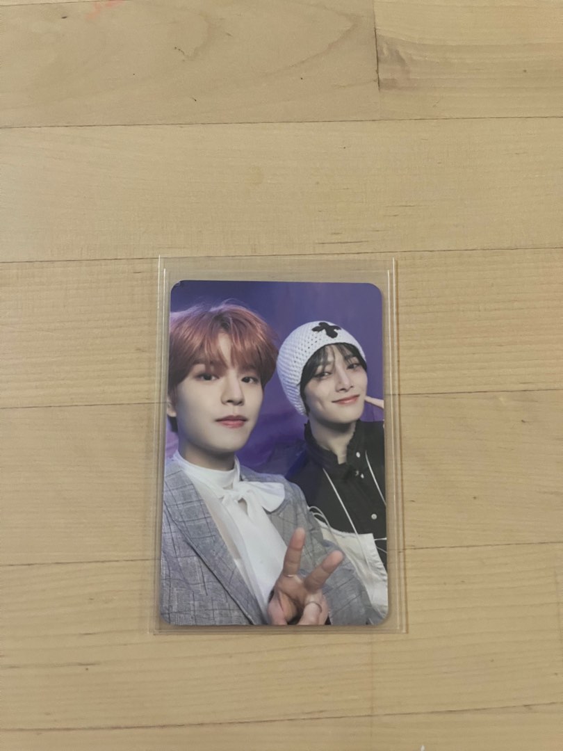 STRAYKIDS ROCKSTAR SEUNGMIN AND JEONGIN OFFICAL PHOTOCARD, Hobbies ...