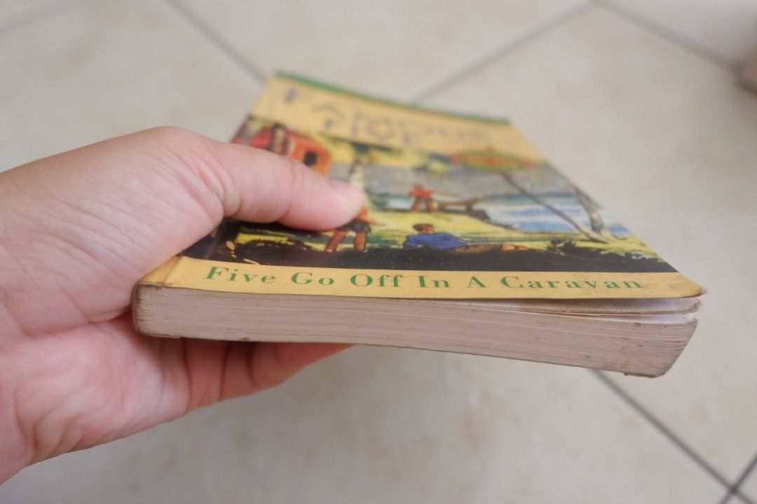 The Famous Five: Five Go Off in a Caravan by Enid Blyton, Hobbies ...