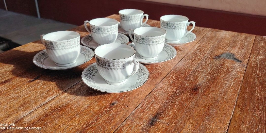 6 cawan dan piring, Hobbies & Toys, Collectibles & Memorabilia, Vintage ...