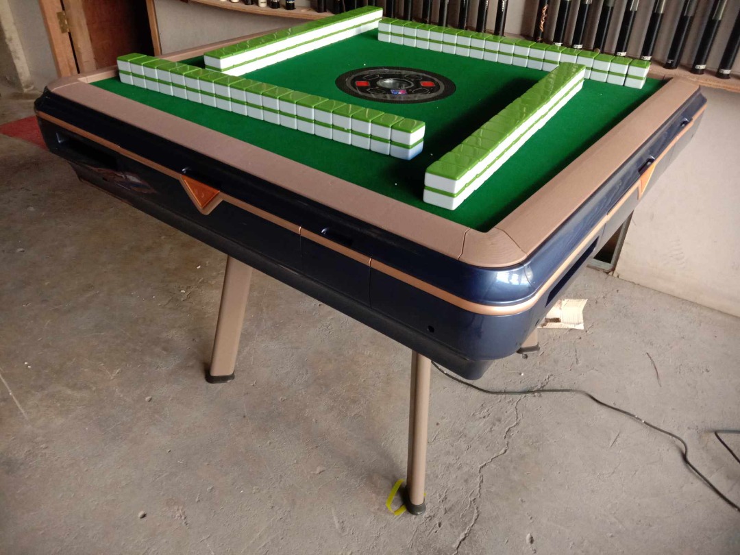AUTOMATIC MAHJONG TABLE, Sports Equipment, Sports & Games, Billiards ...