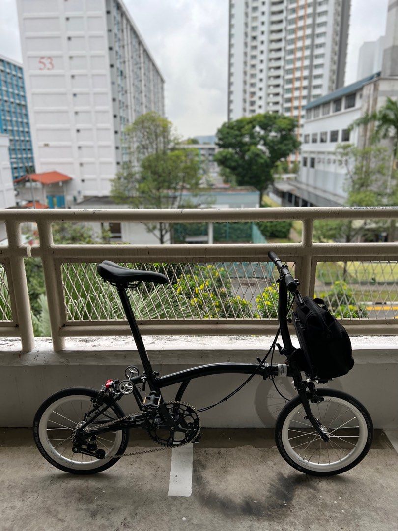 Brompton C line Black Edition, Sports Equipment, Bicycles & Parts ...