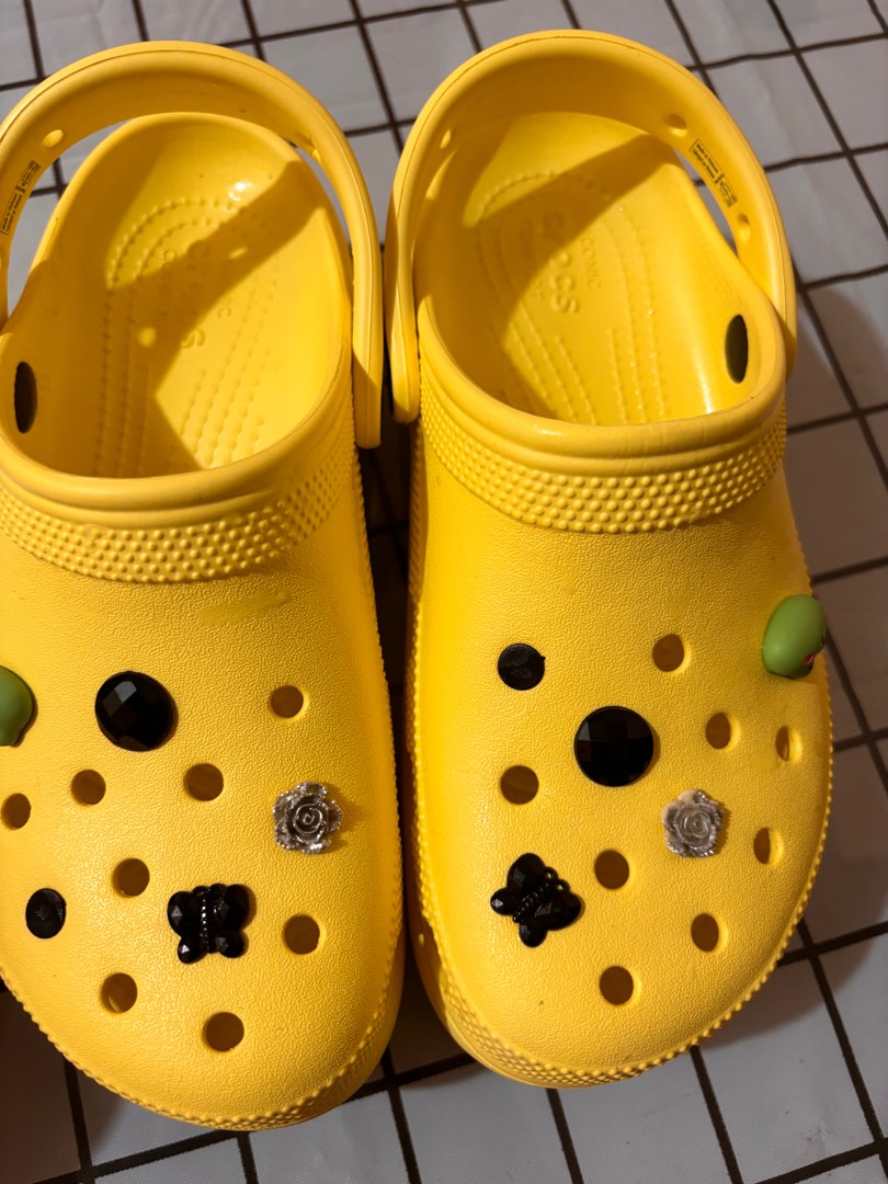 Crocs Banana Platform clog, Women's Fashion, Footwear, Sandals on Carousell