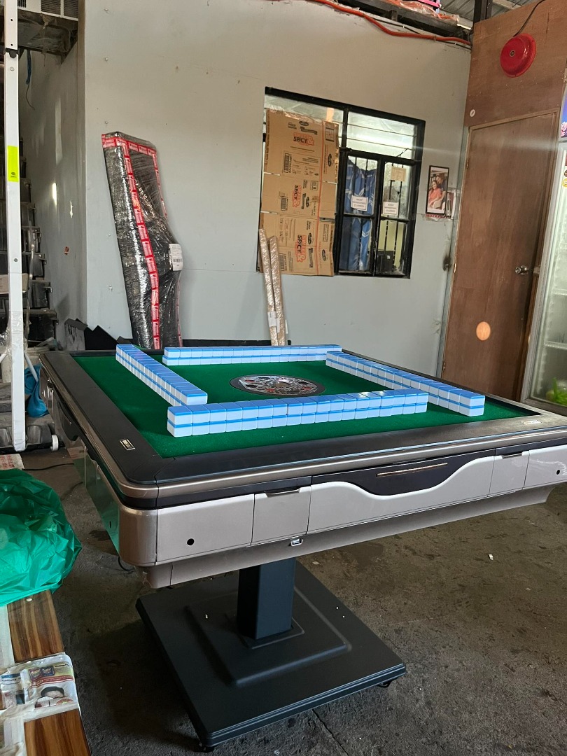 FOLDABLE AUTOMATIC MAHJONG TABLE, Sports Equipment, Sports & Games ...