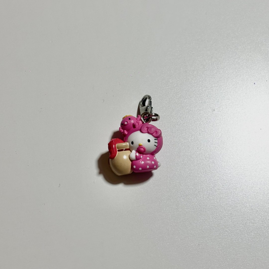 hello kitty pink octopus gotochi, Hobbies & Toys, Memorabilia ...
