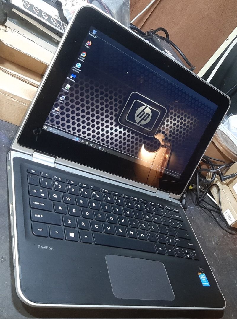 HP Pavilion X360 11 (Touch screen) > Intel N3700, 4GB RAM, SSD 120GB ...