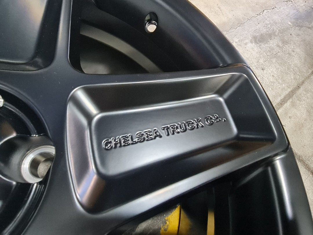 Land Rover Defender Kahn Size 20 Chelsea Truck Company Magwheels 5x120 ...