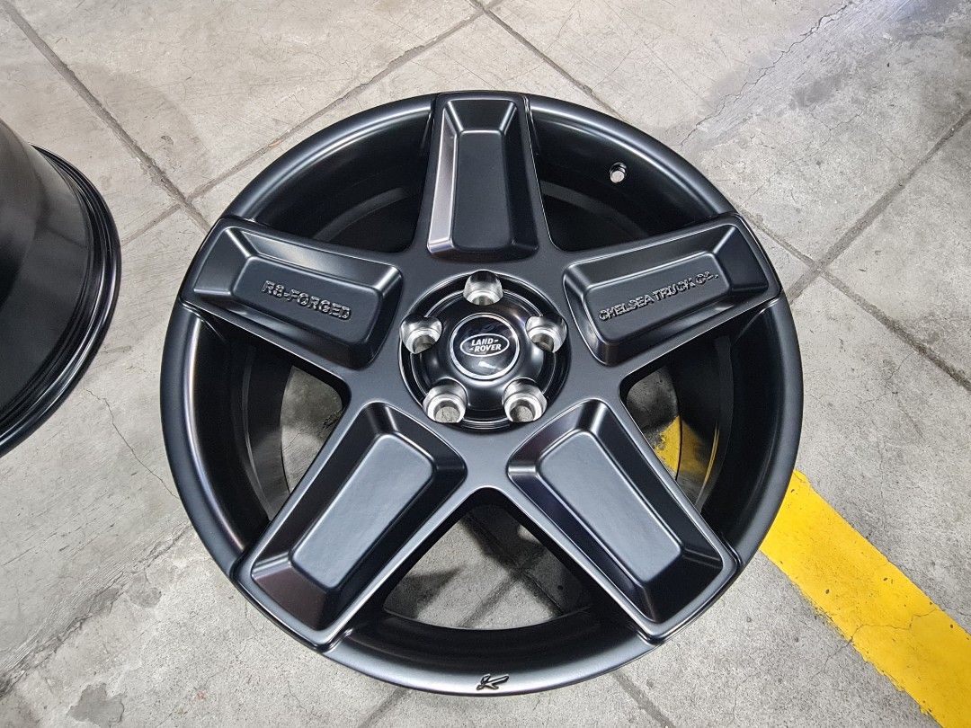 Land Rover Defender Kahn Size 20 Chelsea Truck Company Magwheels 5x120 ...