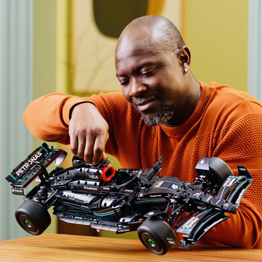LEGO 42171 Mercedes-AMG F1 W14 E Performance, Hobbies & Toys, Toys ...