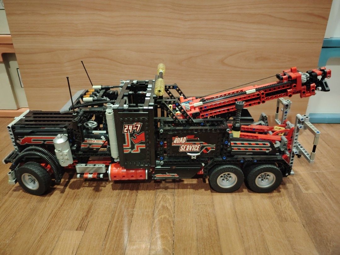 Lego Technic 8285 Tow Truck [Genuine], Hobbies & Toys, Toys & Games on ...