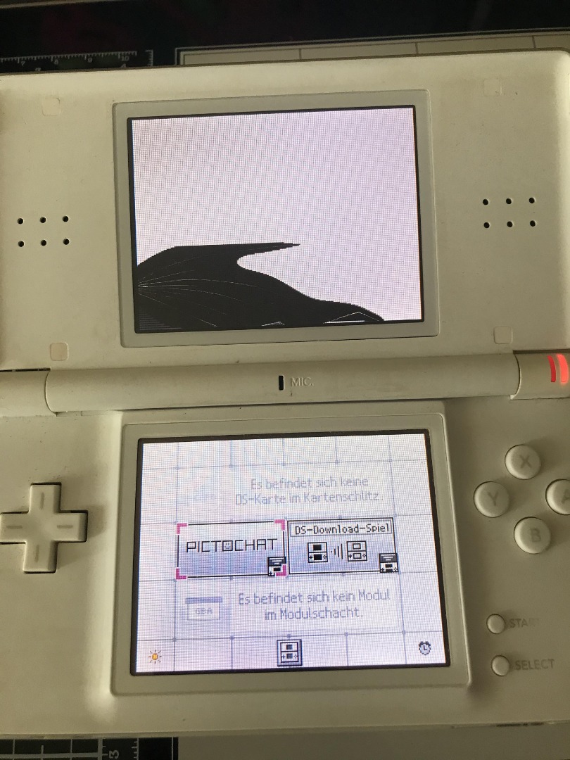 LF Broken DS Lite, Video Gaming, Video Game Consoles, Nintendo on Carousell