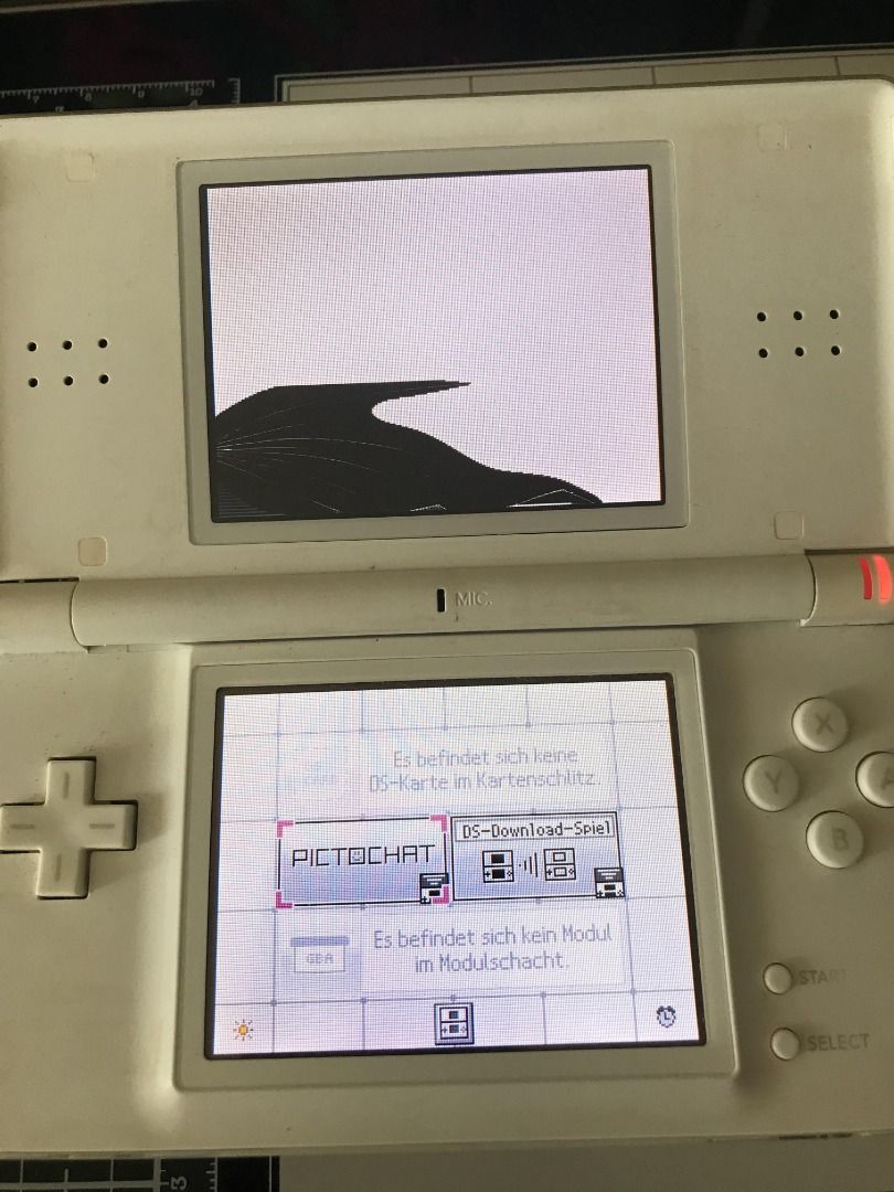 LF Broken DS Lite, Video Gaming, Video Game Consoles, Nintendo on Carousell