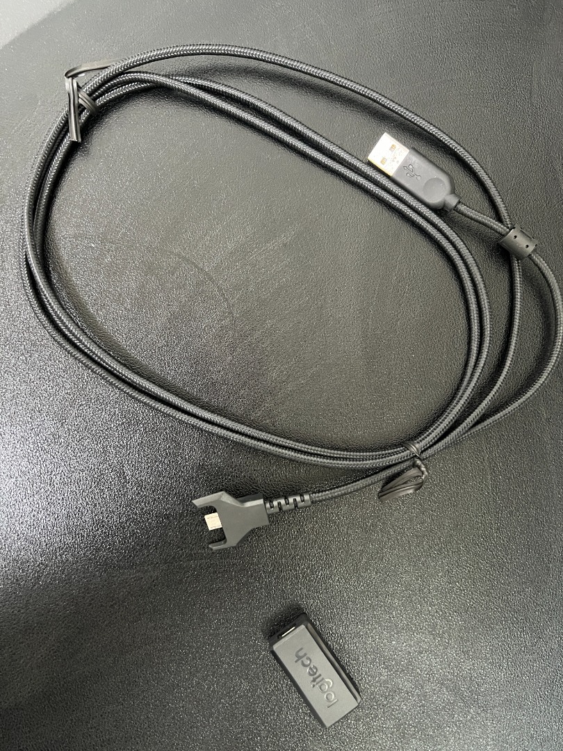 Logitech USB線 USB接收器 Pro Wireless 岩用, 電腦＆科技, 電腦周邊及配件, 電腦滑鼠及相關產品 - Carousell