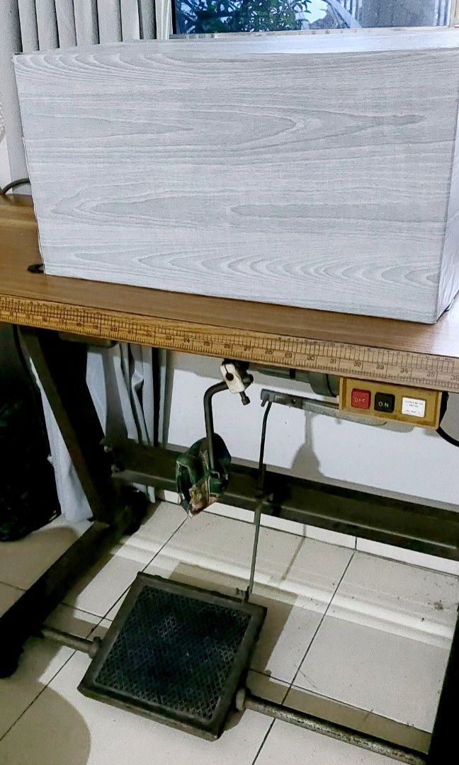 Mesin Jahit Juki, Hobbies & Toys, Stationery & Craft, Craft Supplies ...