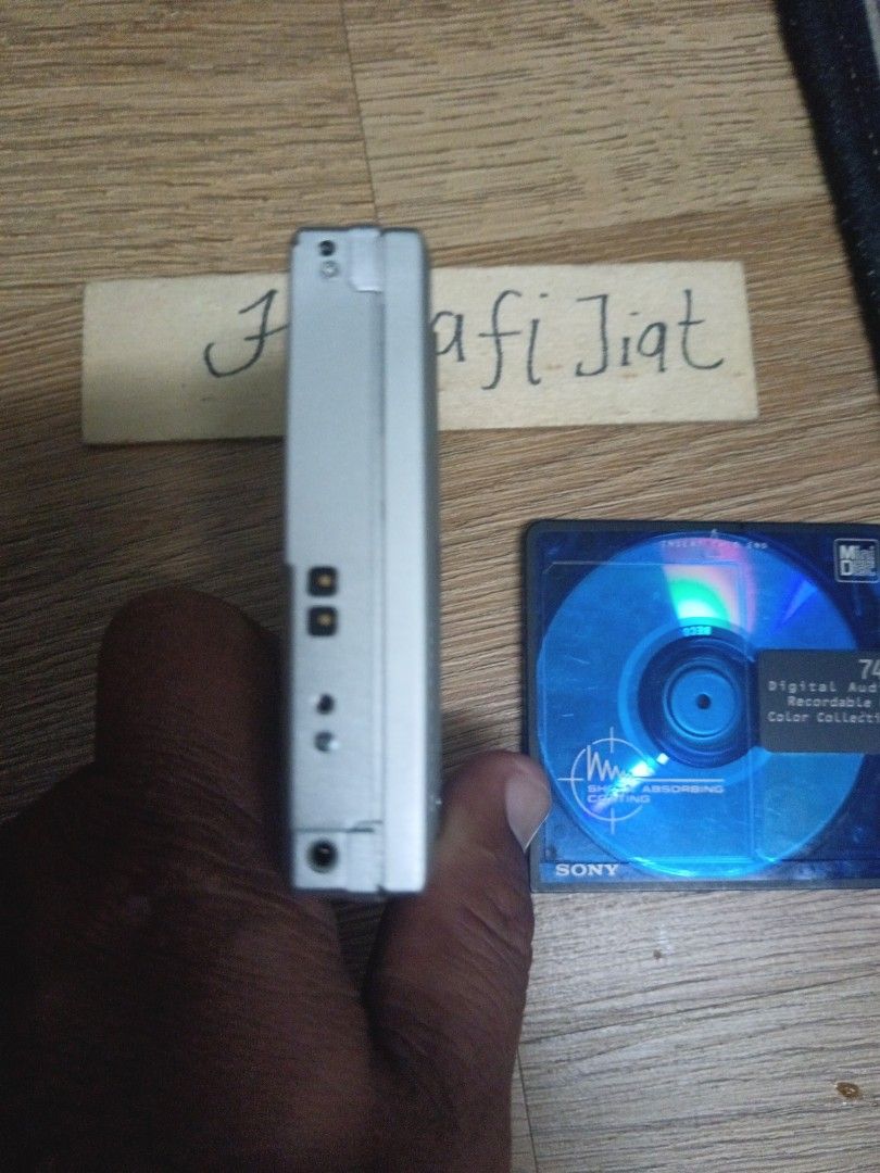 Panasonic SJ-MR200 mini disc, Audio, Portable Music Players on Carousell