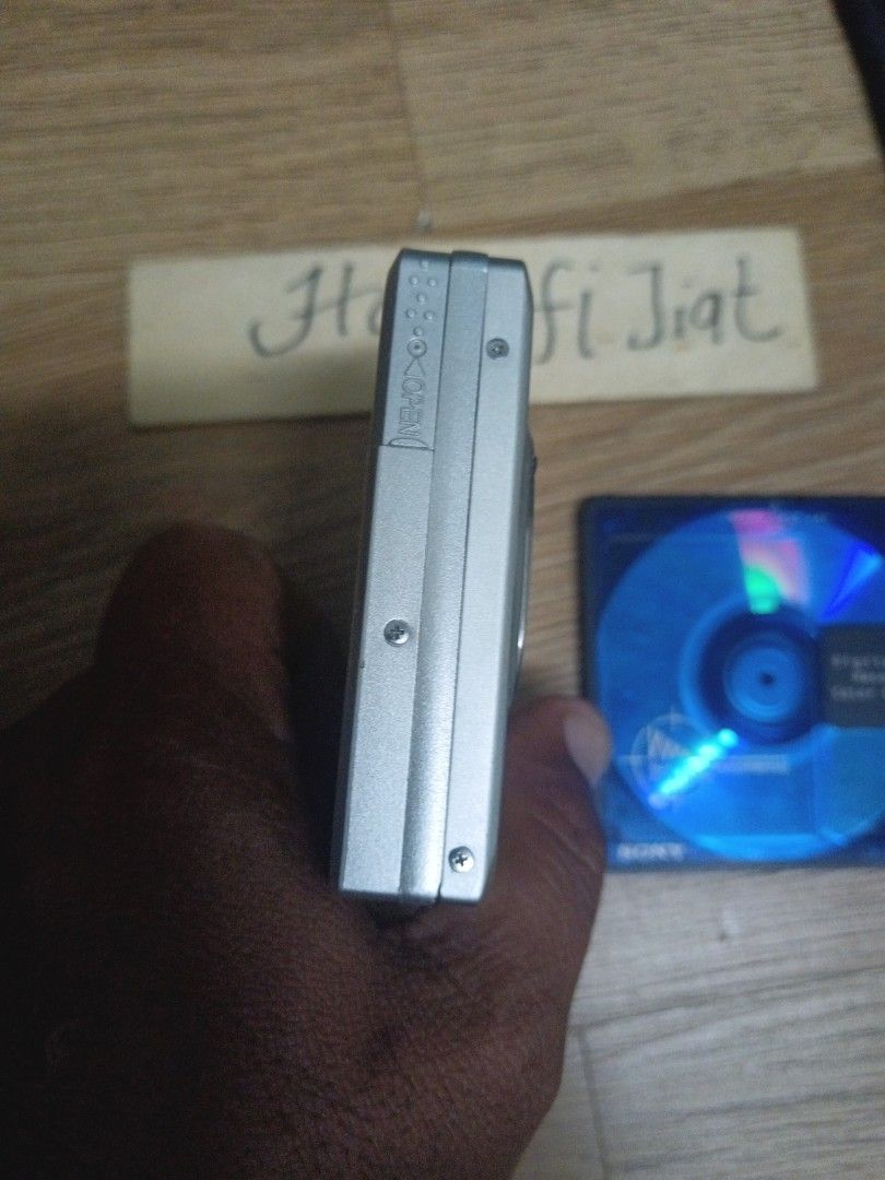 Panasonic SJ-MR200 mini disc, Audio, Portable Music Players on Carousell