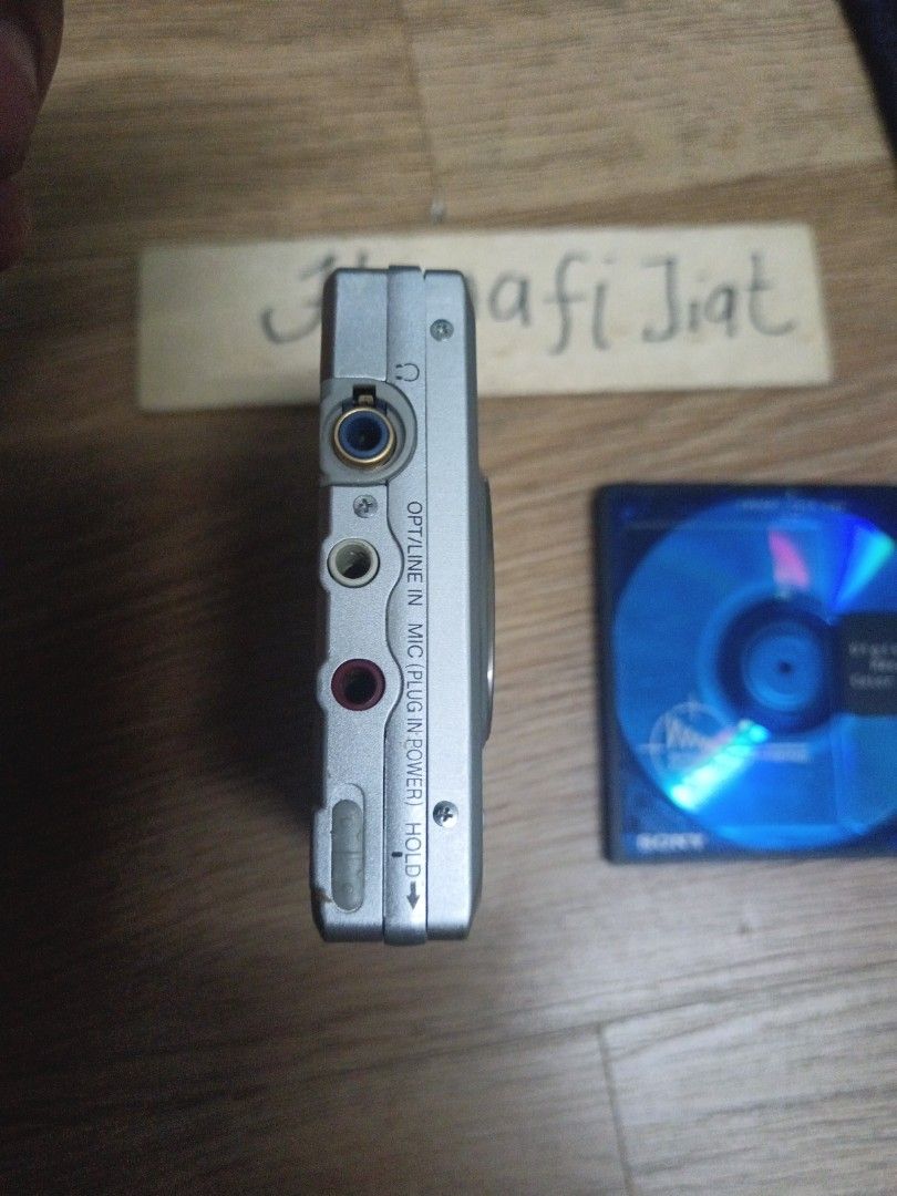 Panasonic SJ-MR200 mini disc, Audio, Portable Music Players on Carousell