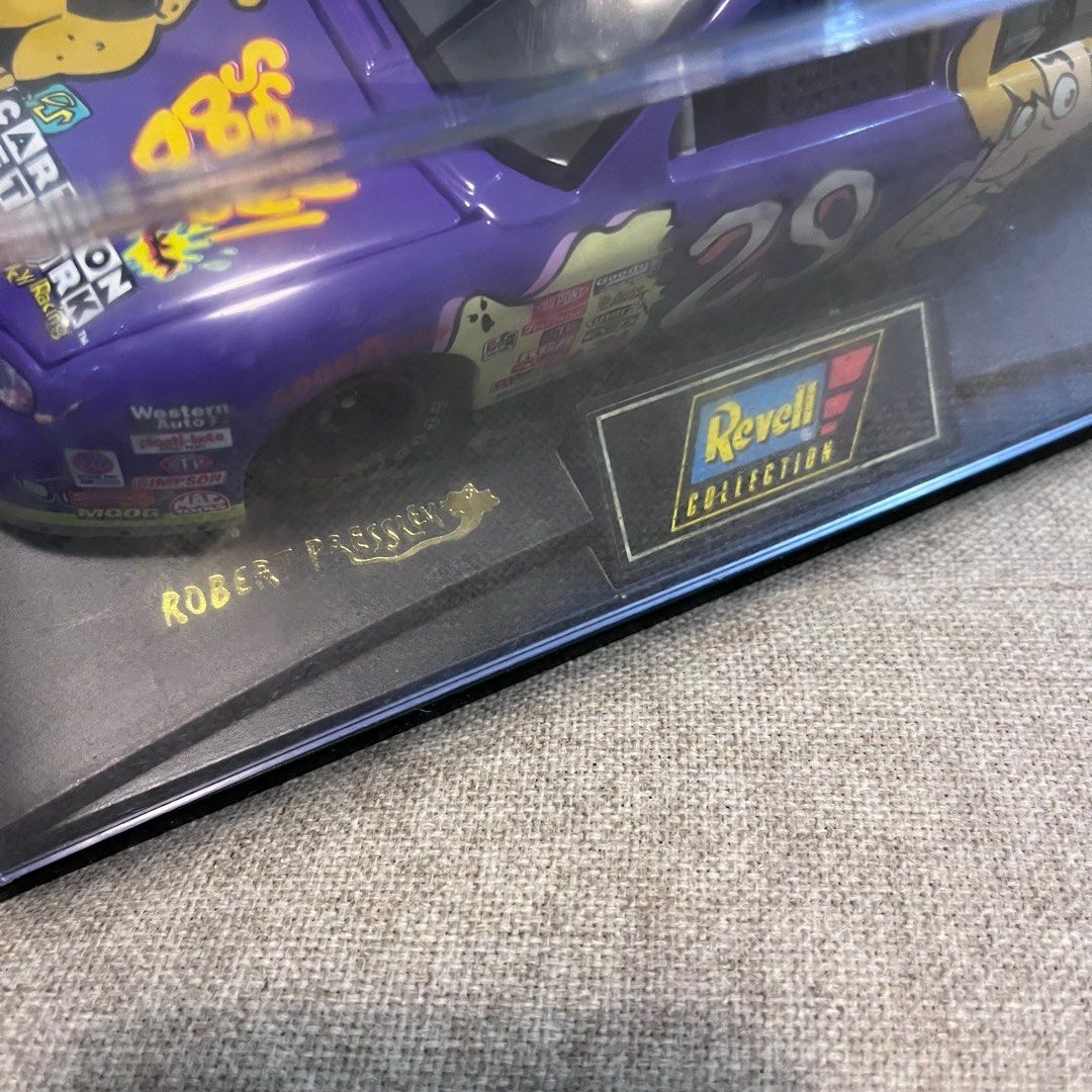 Scooby Doo Robert Pressley 1997 Monte Carlo 1:18 scale diecast replica ...
