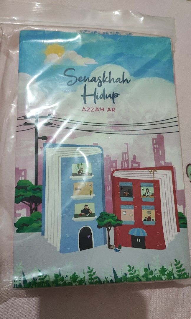 Senaskah hidup azzah ar, Hobbies & Toys, Books & Magazines, Storybooks ...