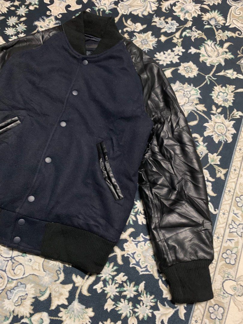 Uniqlo varsity, Women's Fashion, Activewear on Carousell