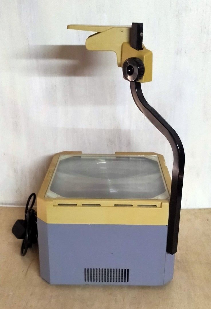 Vintage ELMO Projector, TV & Home Appliances, TV & Entertainment ...