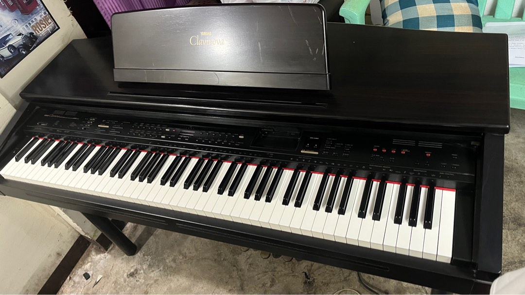 Yamaha Clavinova CVP-75, Hobbies & Toys, Music & Media, Musical ...