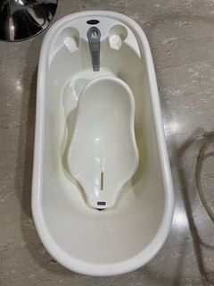 Pressed steel inlaid bathtub - Standard 150, Babies & Kids, Bathing ...