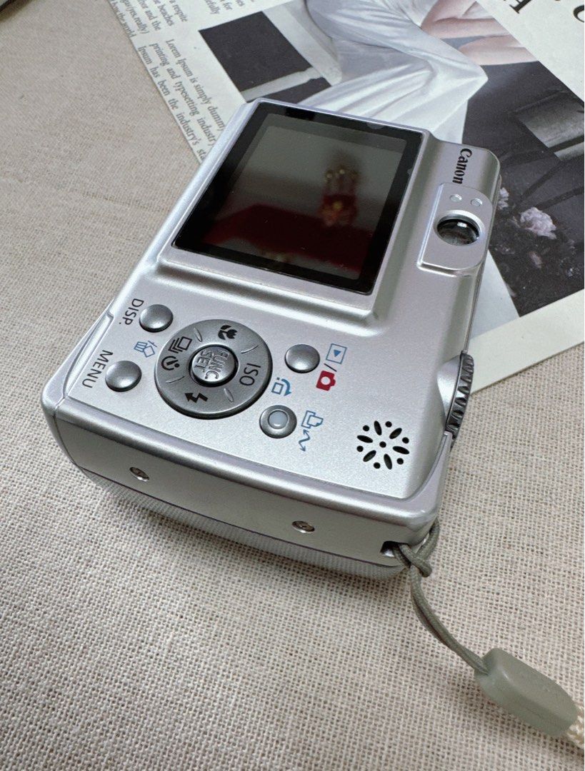 Canon Powershot A550 ccd camera, Photography, Cameras on Carousell