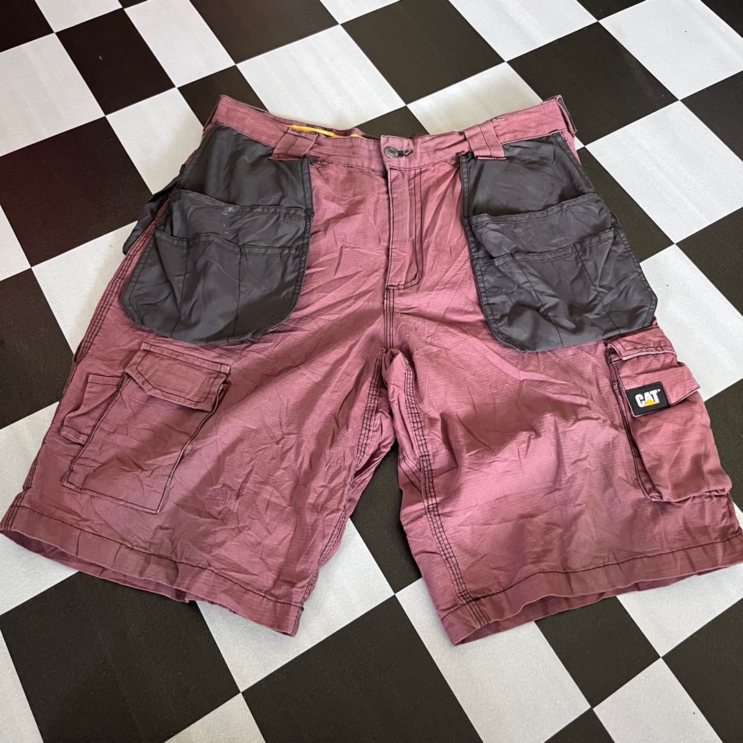 Caterpillar Work Utility Shorts Cargo Pockets, Men's Fashion, Bottoms ...