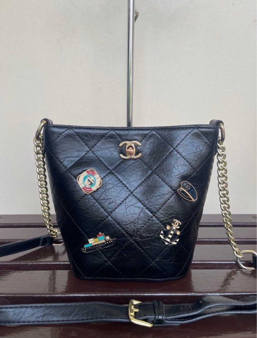 Chanel Boho bag , Fesyen Wanita, Tas & Dompet di Carousell