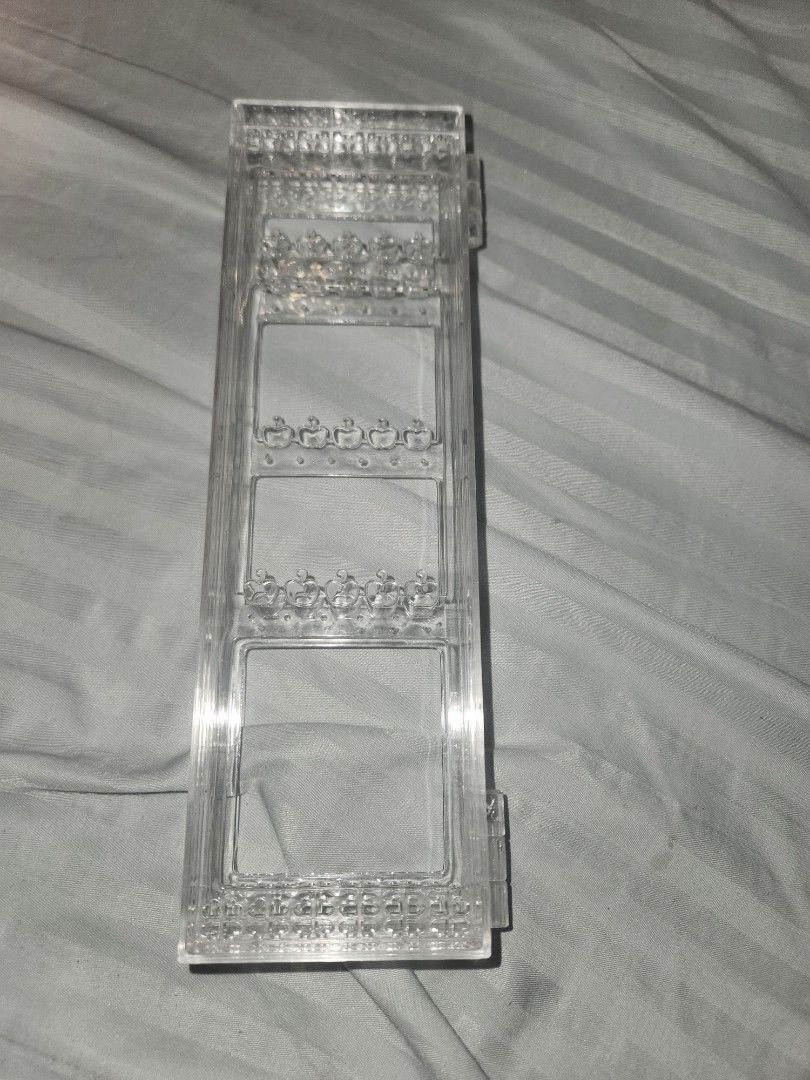 Daiso earring holder store