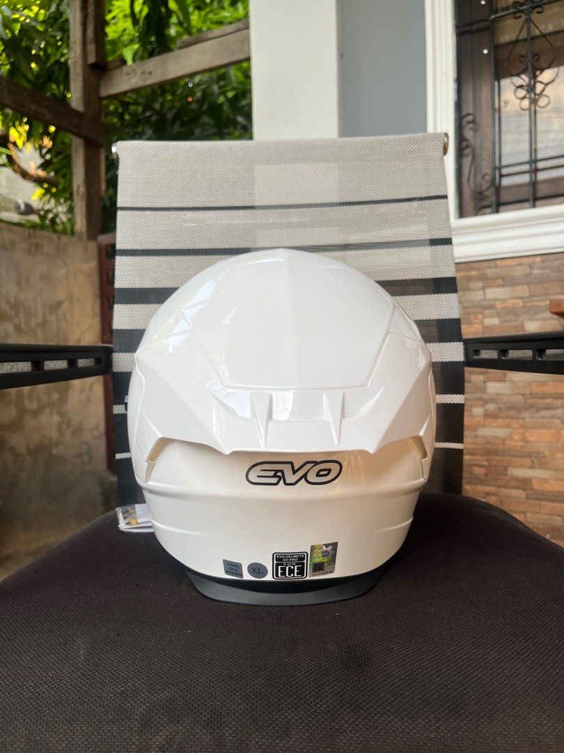 EVO HELMET WHITE(GT-PRO), Motorbikes, Motorbike Parts & Accessories ...