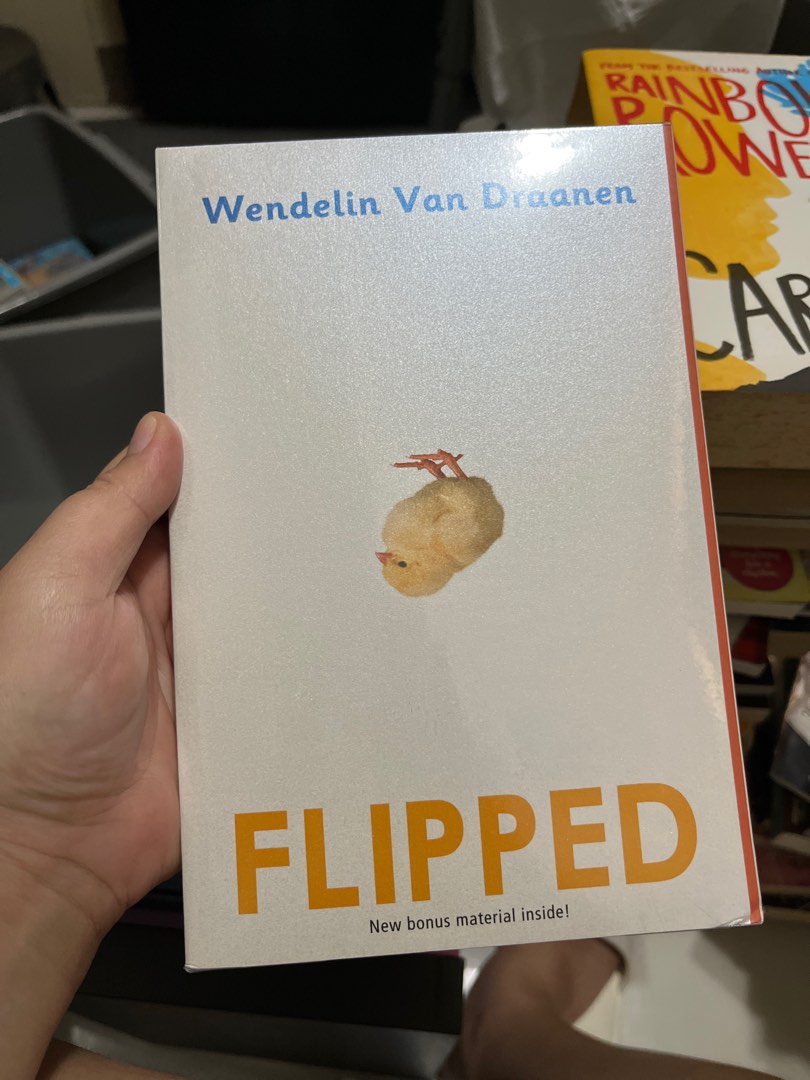 Flipped - Wendelin Van Draanen, Hobbies & Toys, Books & Magazines ...