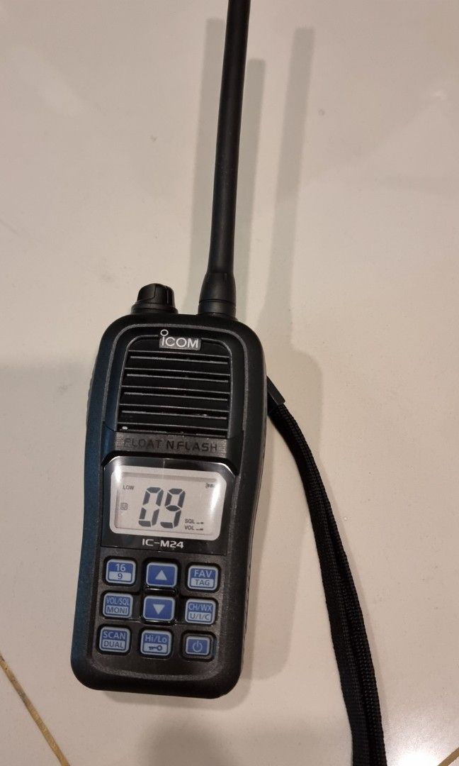 Icom Marine VHF handheld IC-M24, Mobile Phones & Gadgets, Walkie-Talkie ...