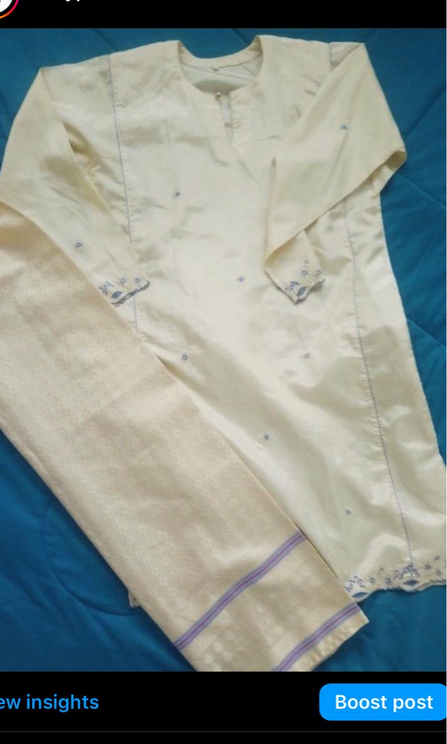 Kurung Songket Johor, Women's Fashion, Muslimah Fashion, Baju Kurung ...